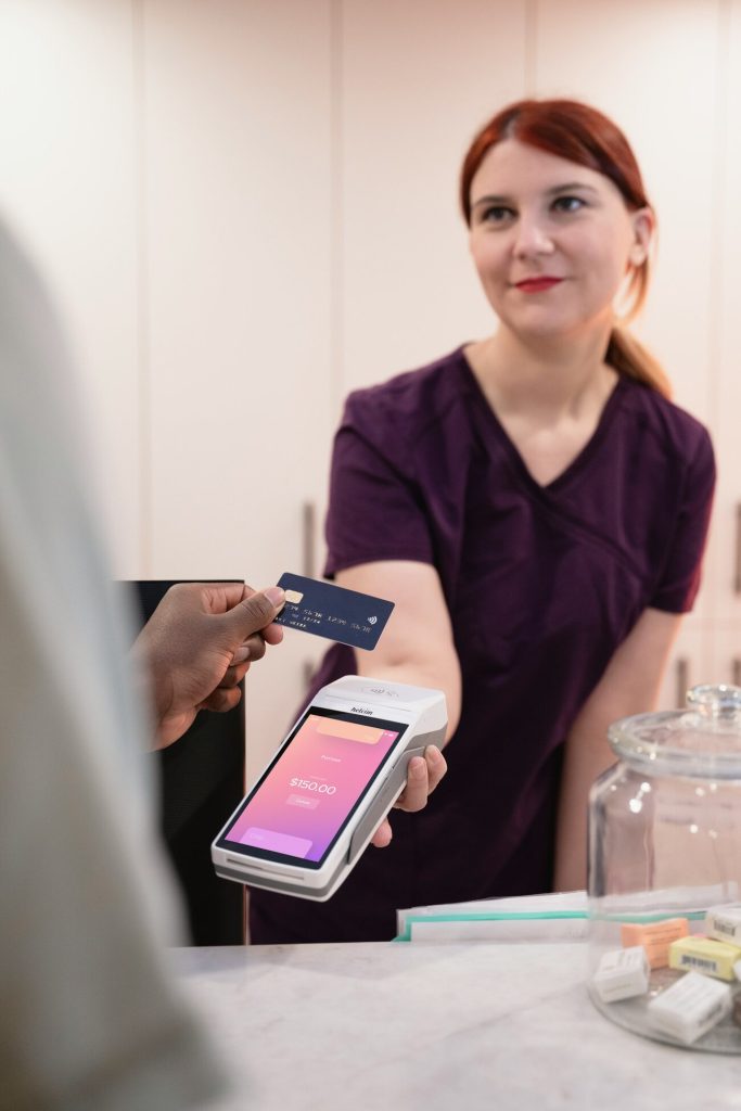 Capital One Credit Cards vs Wells Fargo Cards - Expensivity